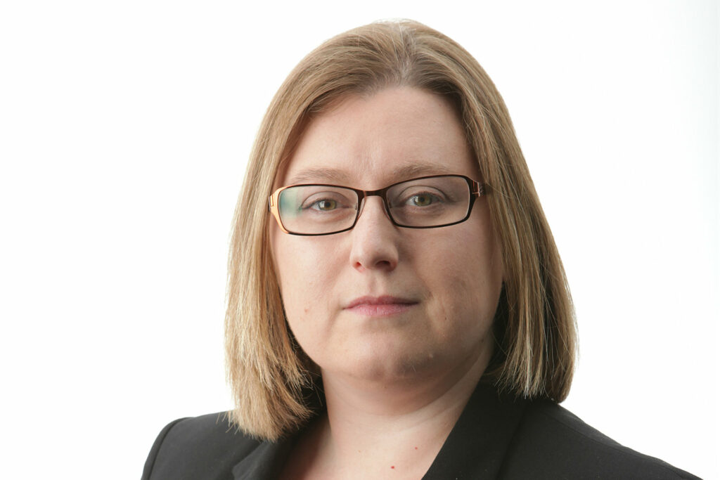 Borough urges ministers to ditch universal credit 'dogma' | Local ...