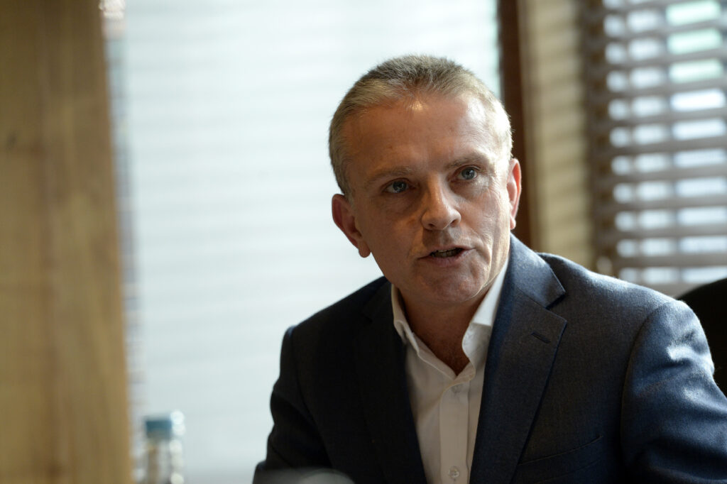 Chief of flood hit council criticises slow government response | Local ...