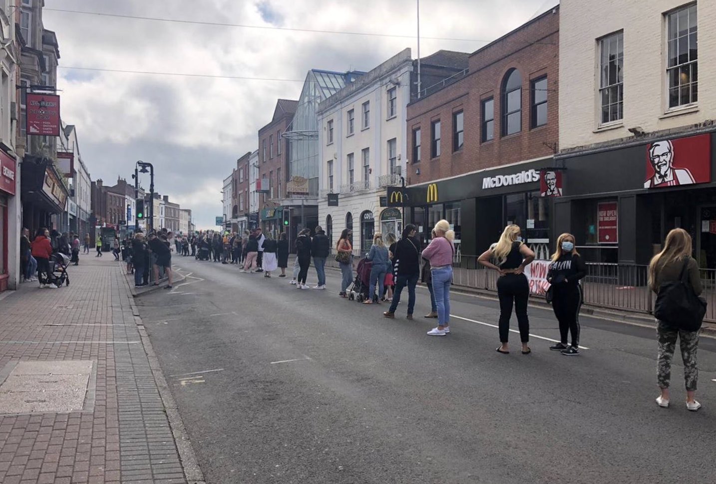 Staff on hand to ensure social distancing as high streets reopen ...