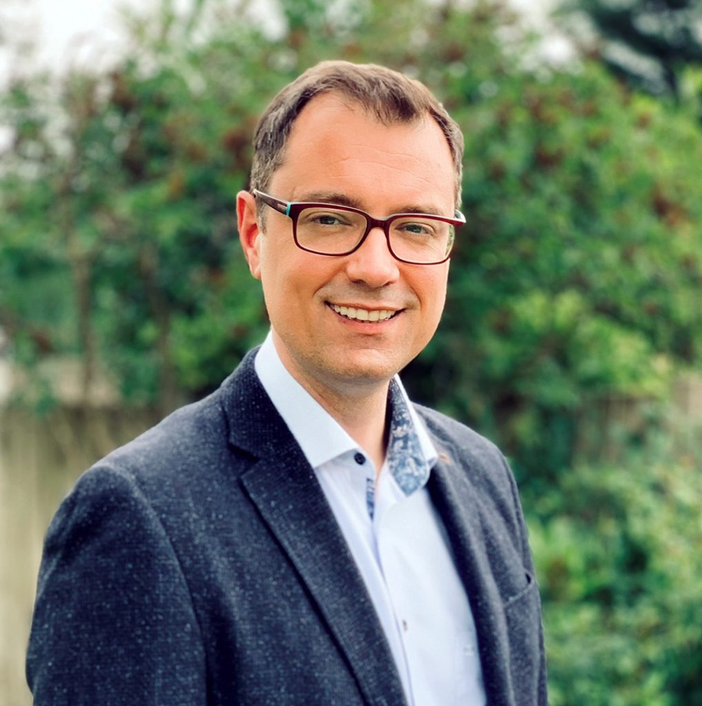 Roundtable: 'Trust lies at the heart of hybrid working' | Local ...