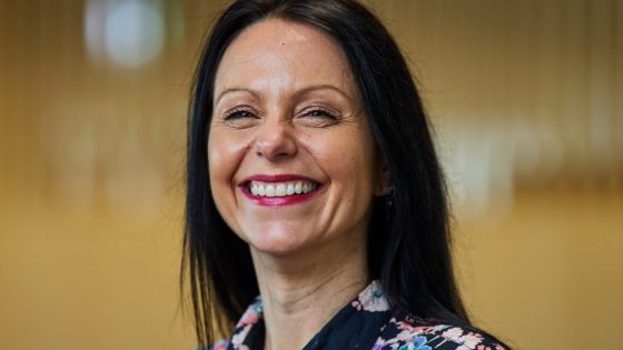 Caroline Simpson: No overall control improves our decision making ...