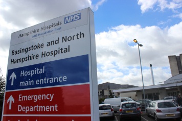 Hampshire maternity units gain ‘baby friendly’ status | Nursing Times