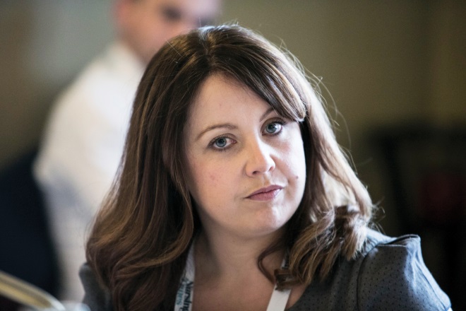 Lesley Fowler's Instagram, Twitter & Facebook on IDCrawl