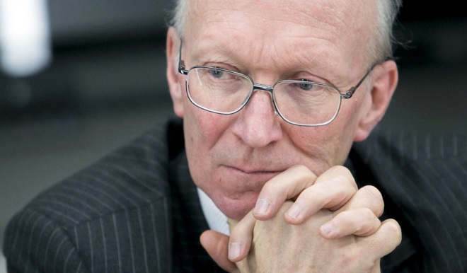 Minister reveals details of plan to sell off NHS Professionals ...