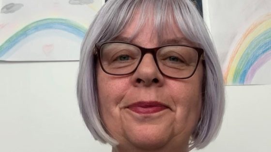 Founder and chief executive of SAPHNA announces retirement | Nursing Times