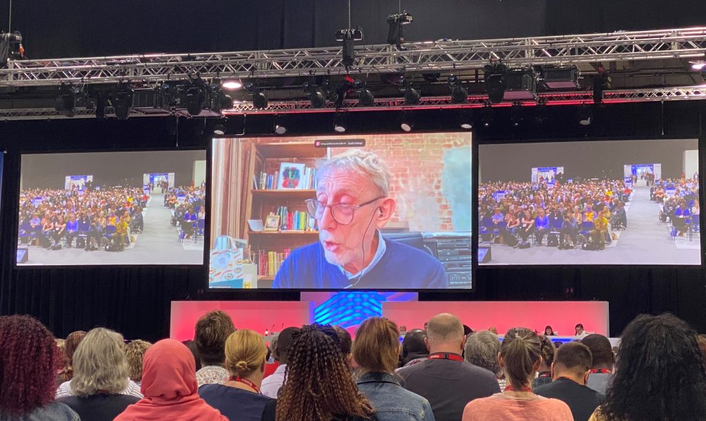 RCN Congress 2022: Michael Rosen pays tribute to nurses who helped save ...