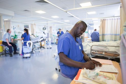 Call for new nursing handover guidance to ensure patient safety ...