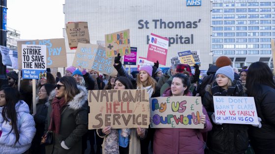 RCN strikes live: Nurses on the picket line in fight for fair pay ...