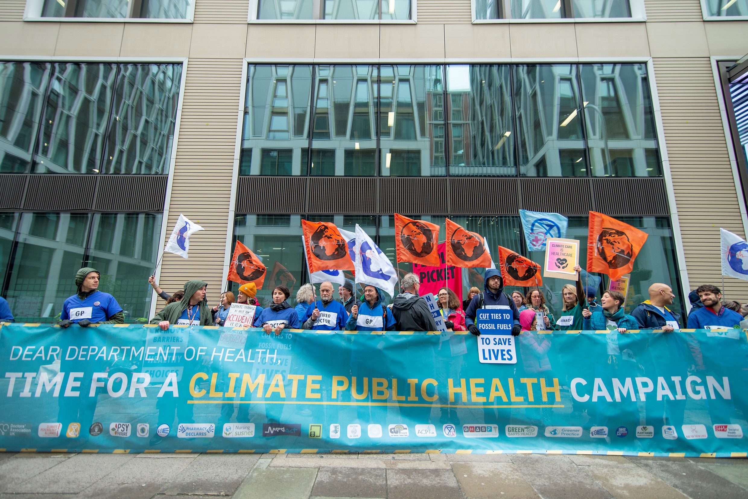 Nurses join climate protest outside Department of Health | Nursing Times