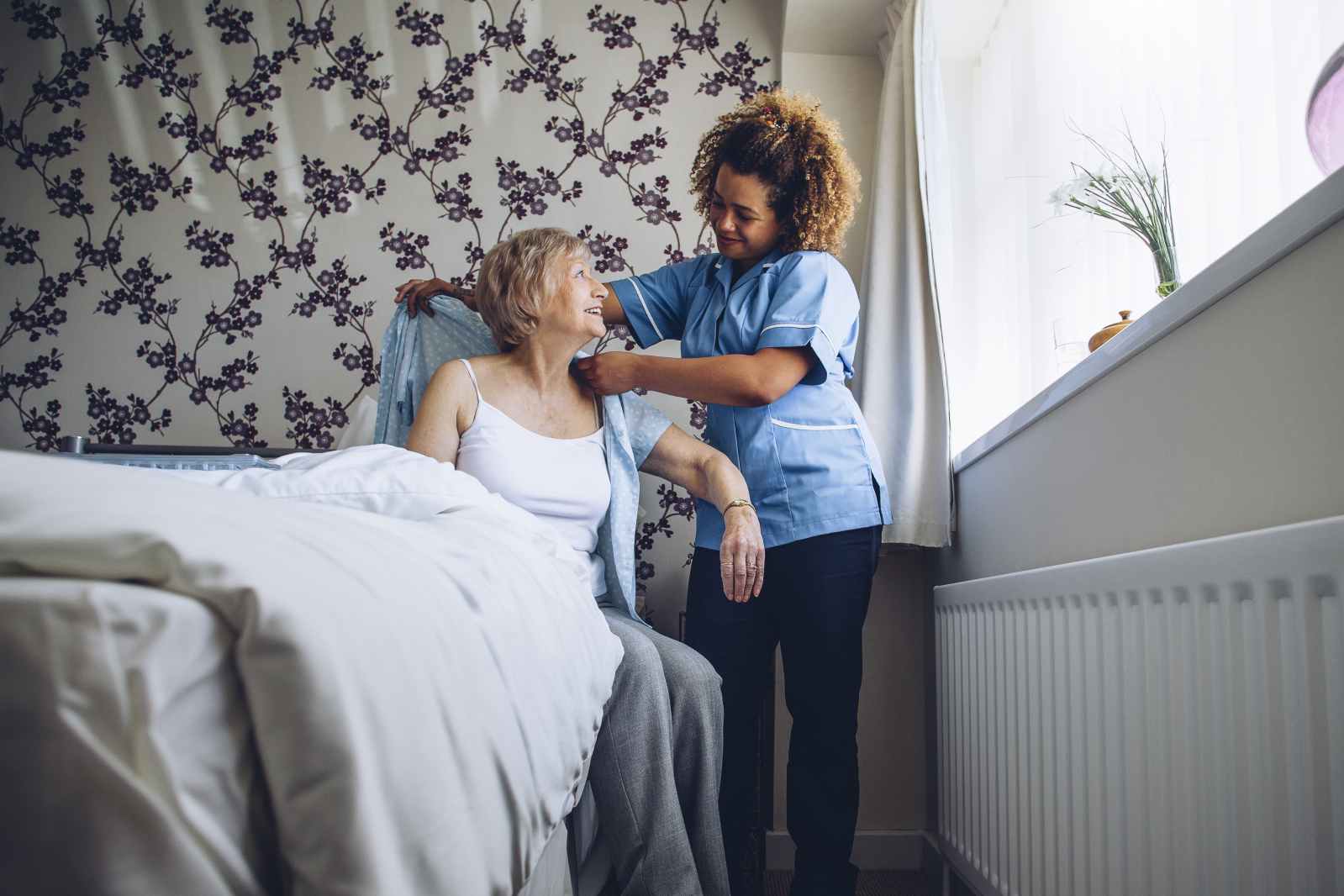 First specialist social care nursing qualification launched | Nursing Times