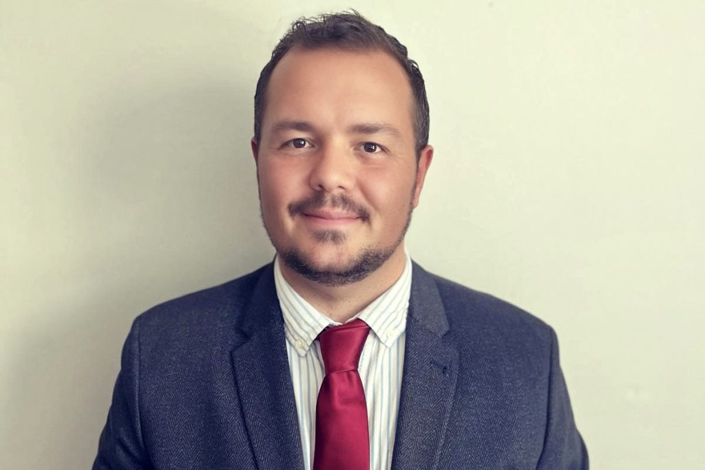 Buckinghamshire New University appoints new head of nursing school ...