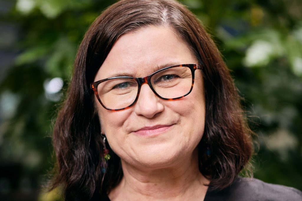 ‘Introduce mandatory dementia training for the care workforce ...