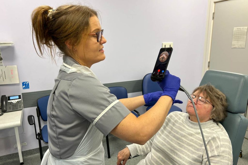 Nurses supporting speedy cancer checks through new gadget | Nursing Times