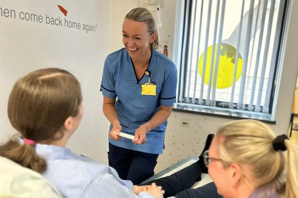 Nurses pioneering new approach to treating teenagers with IBD | Nursing ...